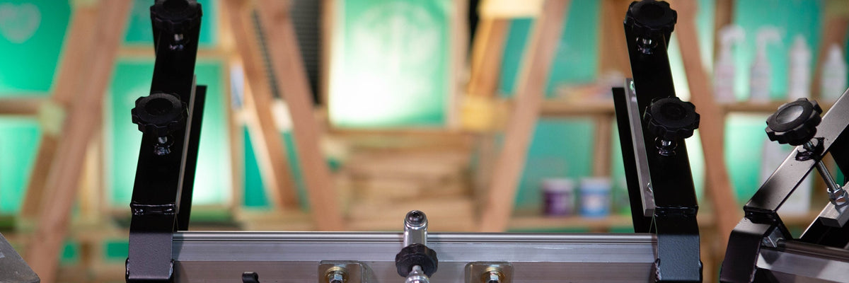 What are Side Clamps and Why Should you Use Them? – ScreenPrinting.com
