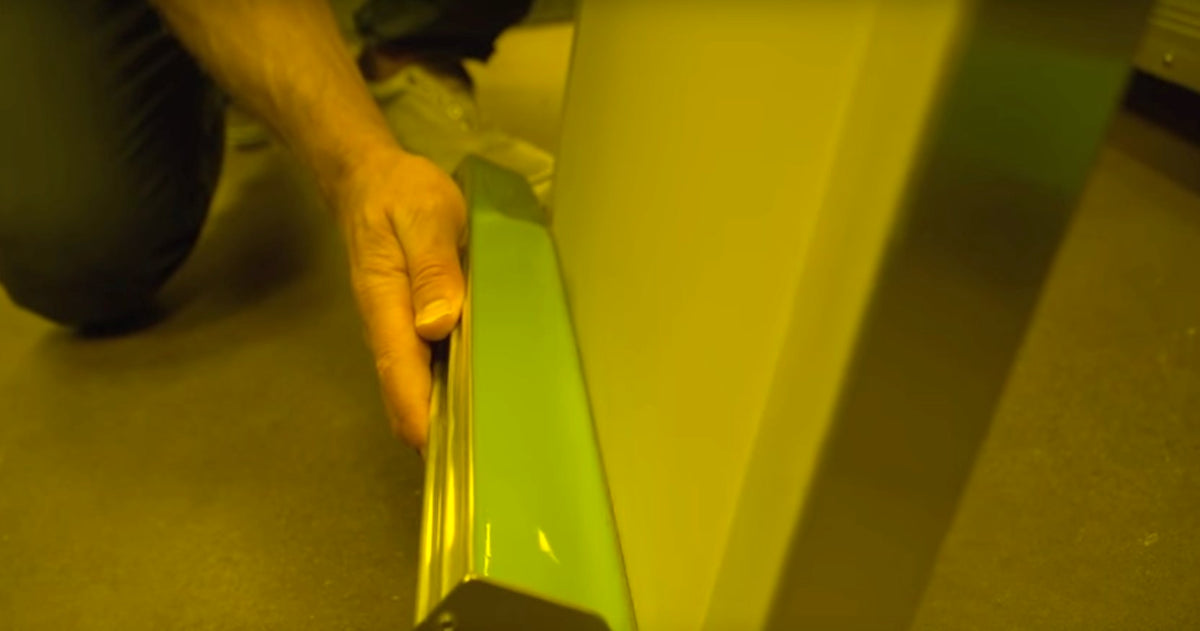 How to Properly Coat Your Screen with Emulsion – ScreenPrinting.com
