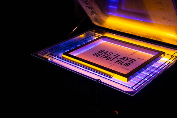 Light Safe Darkroom Bulb - Yellow | ScreenPrinting.com